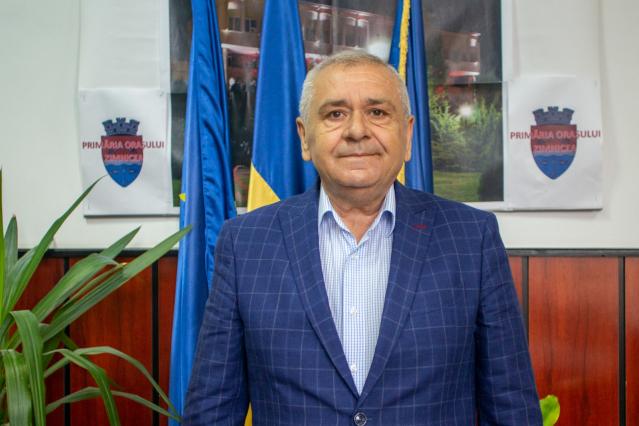 Viziune de primar 2022 : Pârvu Petre, primarul orașului Zimnicea ...